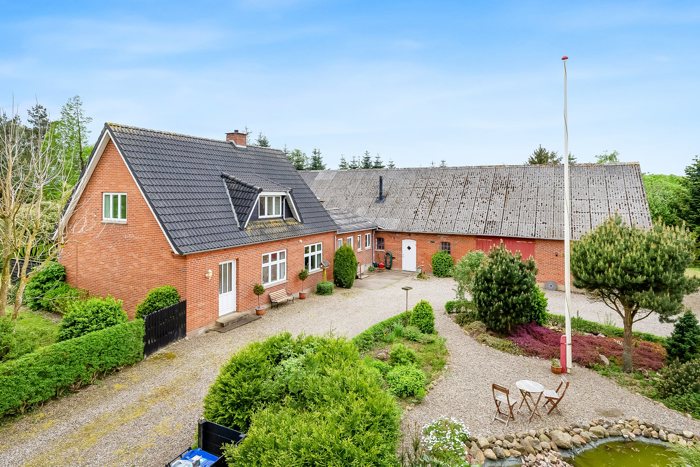 Villa til salg: Ladegårdvej 38, Ladegård, 6100 Haderslev